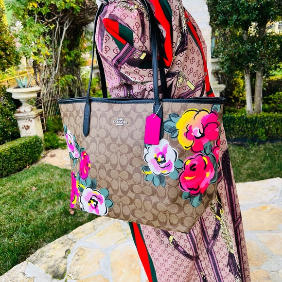 Coach | Bags | Coach Vintage Floral Roses Handbagwalletwristlet Nwt ...